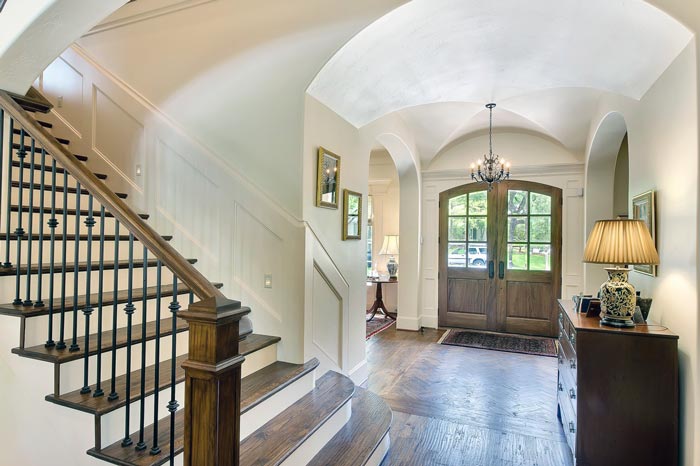 Stunning Foyer Design Ideas To Wow Your Guests — Archways & Ceilings